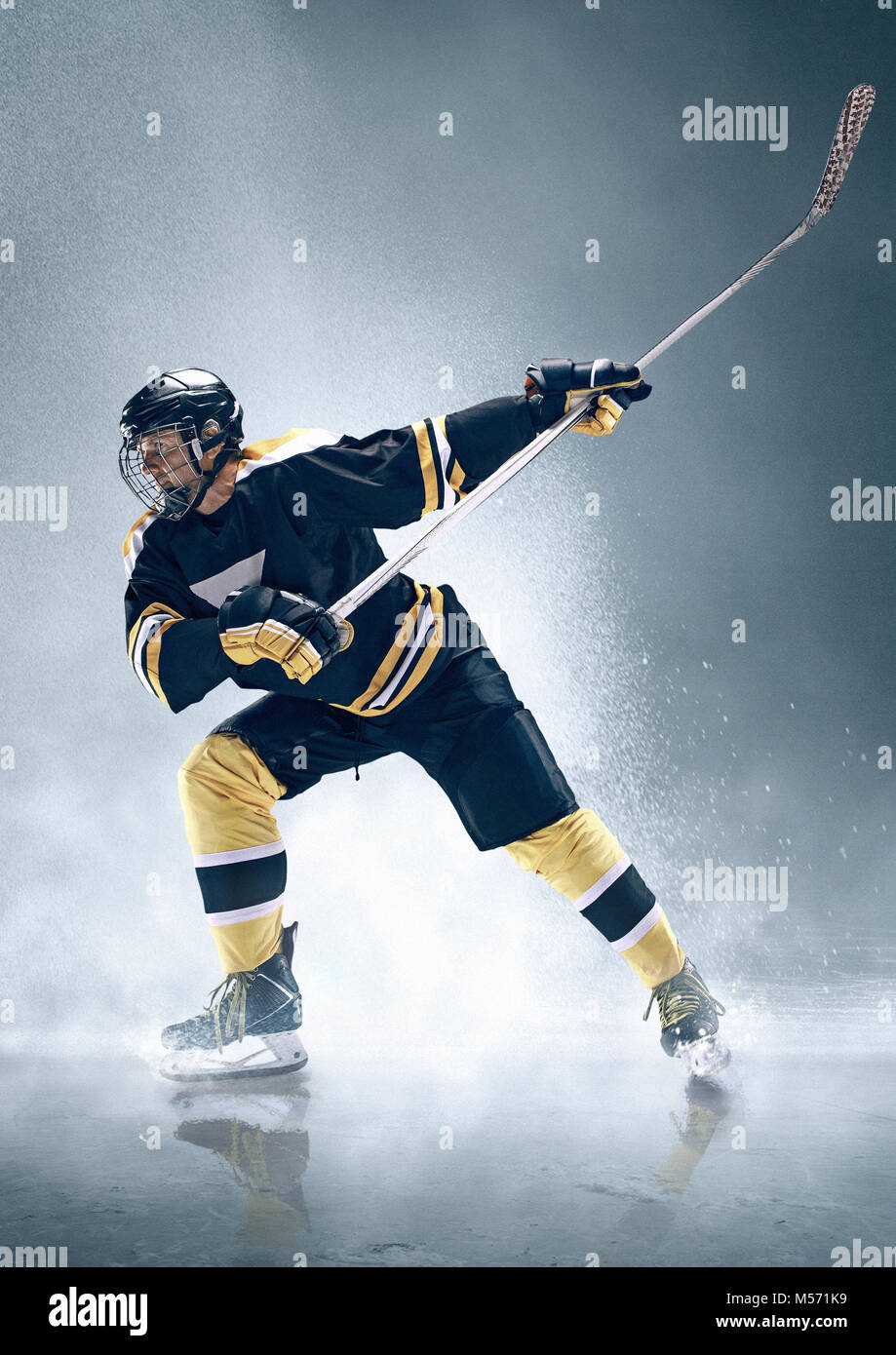Professional hockey helmet hi-res stock photography and images - Alamy