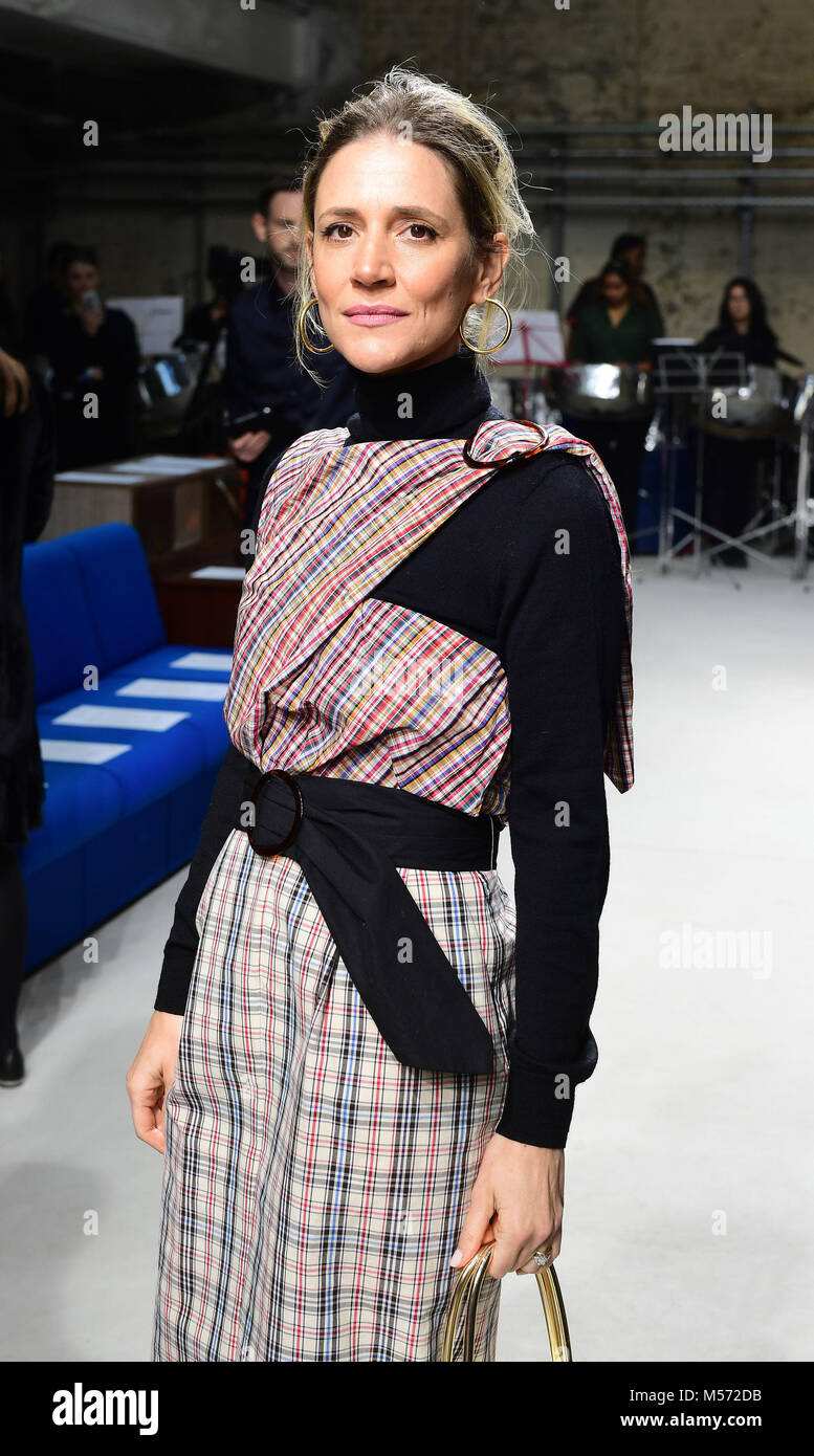 Laura fantacci on front row hi-res stock photography and images - Alamy