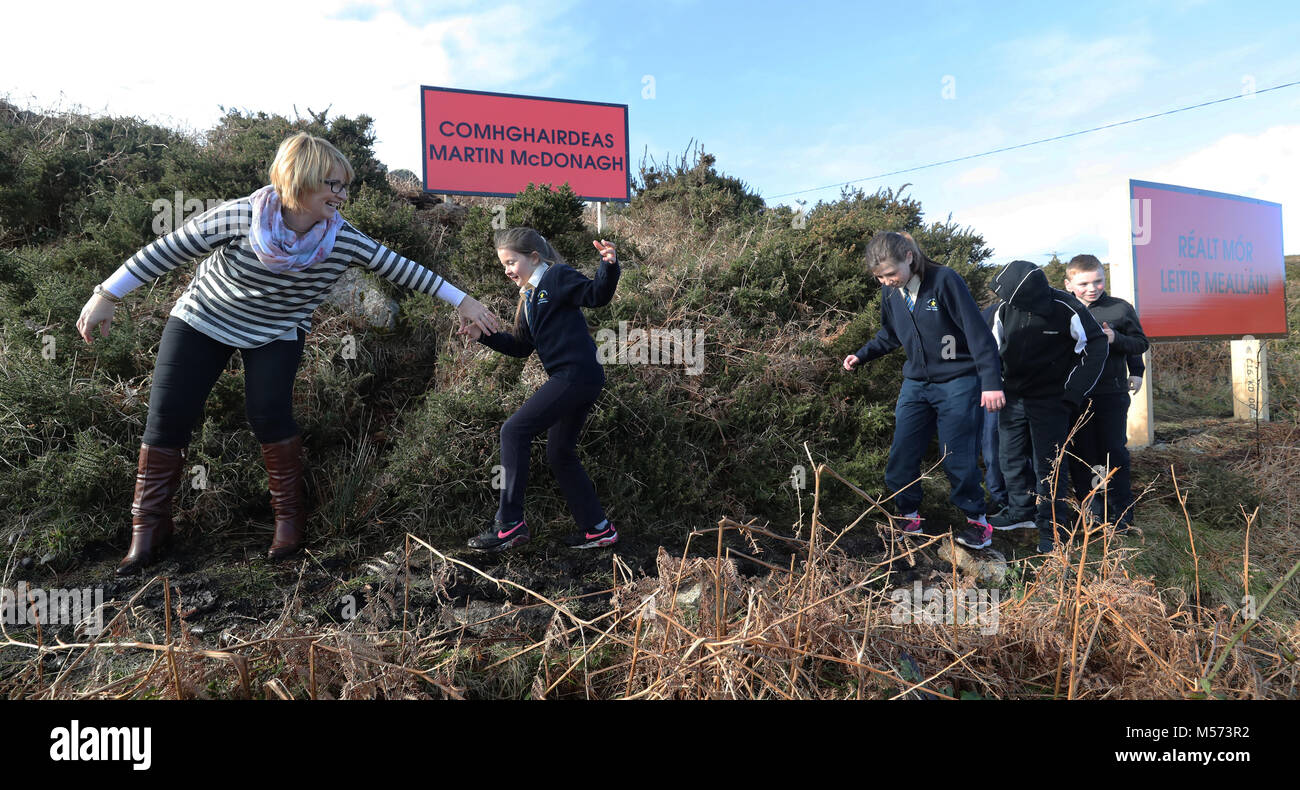 Scoil naisiunta leitir meallain visit three billboards erected outside ...
