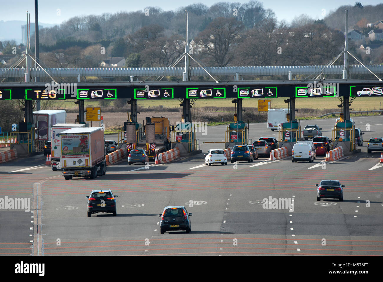 Joining england and wales hi-res stock photography and images - Alamy