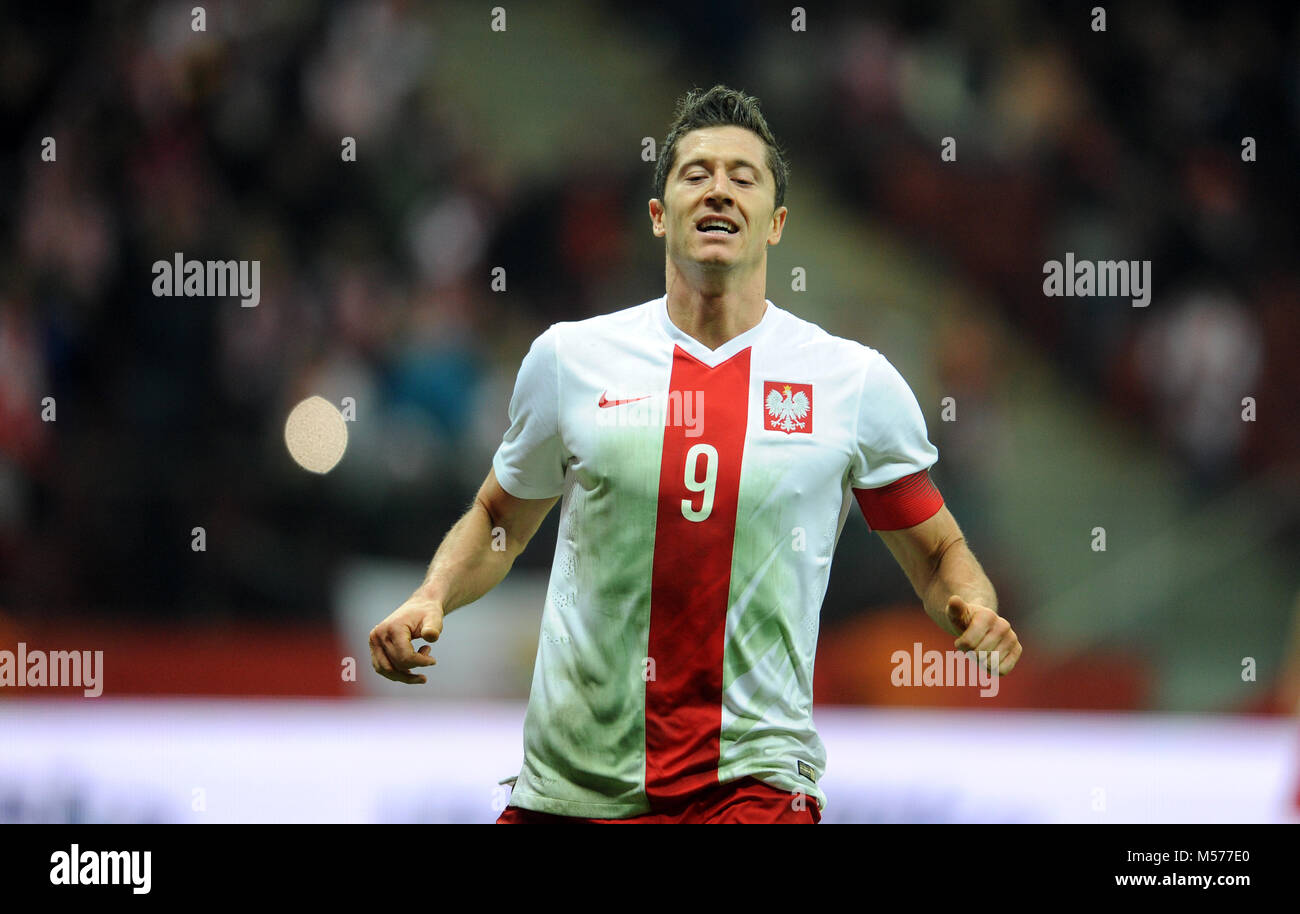 Lewandowski uefa 2016 poland hi-res stock photography and images - Alamy