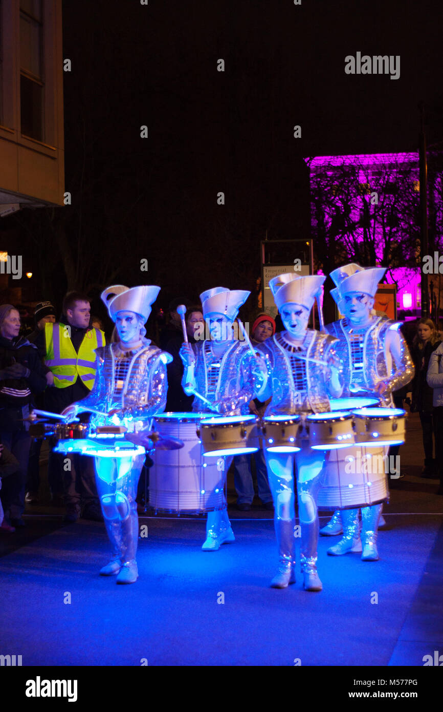 Gold beater hi-res stock photography and images - Alamy