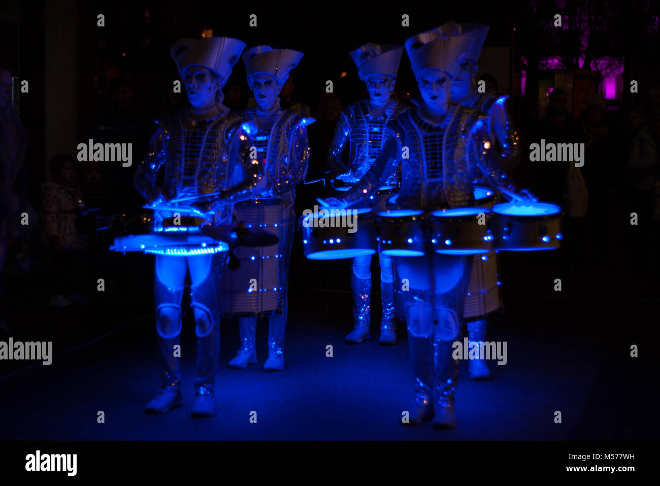 Gold beater hi-res stock photography and images - Alamy