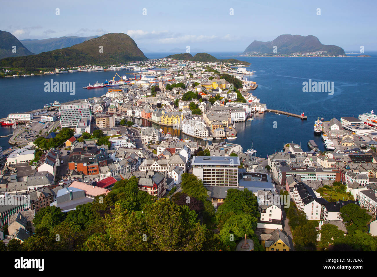 Fjellstua Viewpoint High Resolution Stock Photography and Images - Alamy