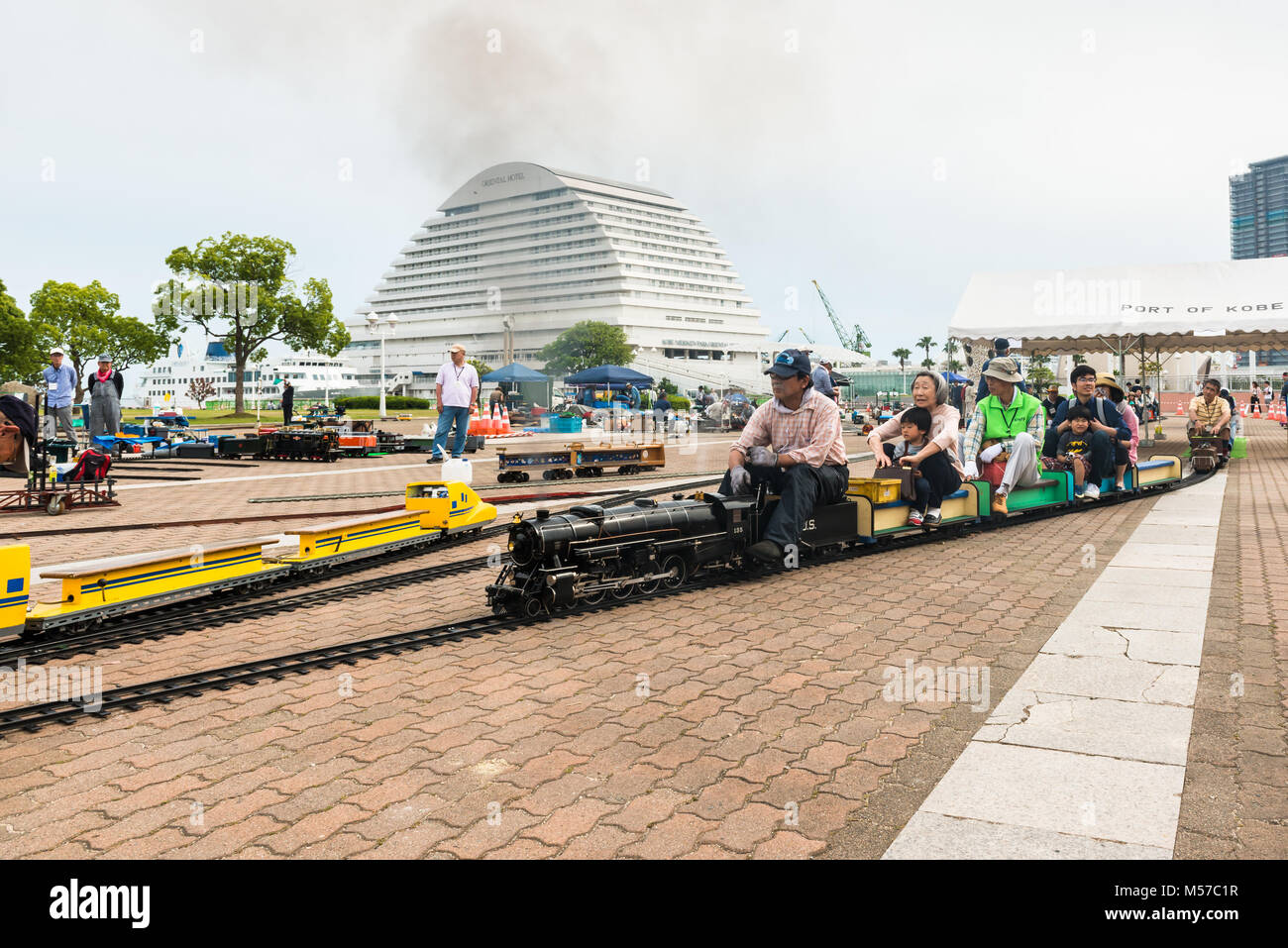 Model trains hi-res stock photography and images - Alamy
