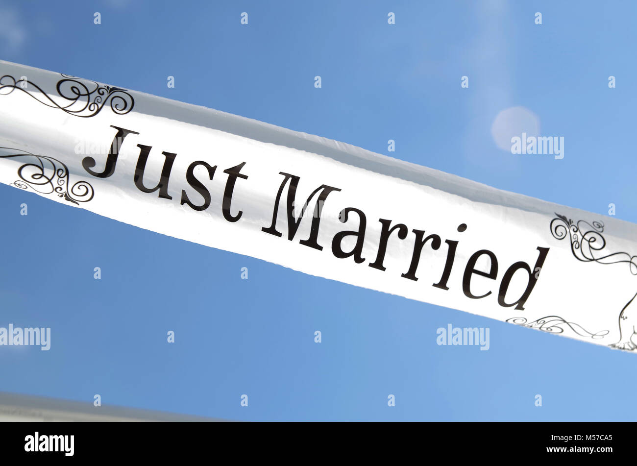 Just married text hi-res stock photography and images - Alamy