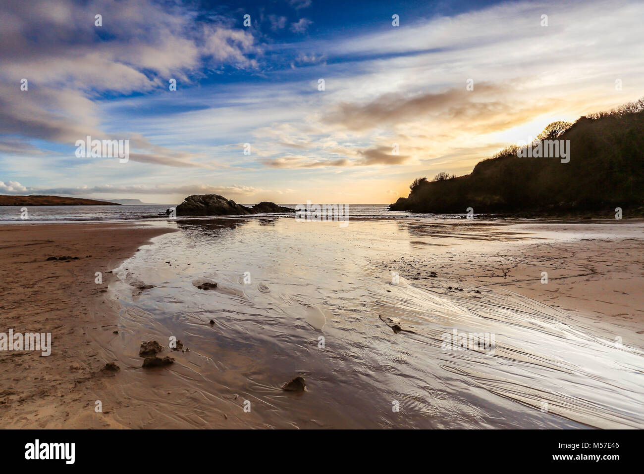 Killybegs Harbour and Beach Stock Photo - Alamy