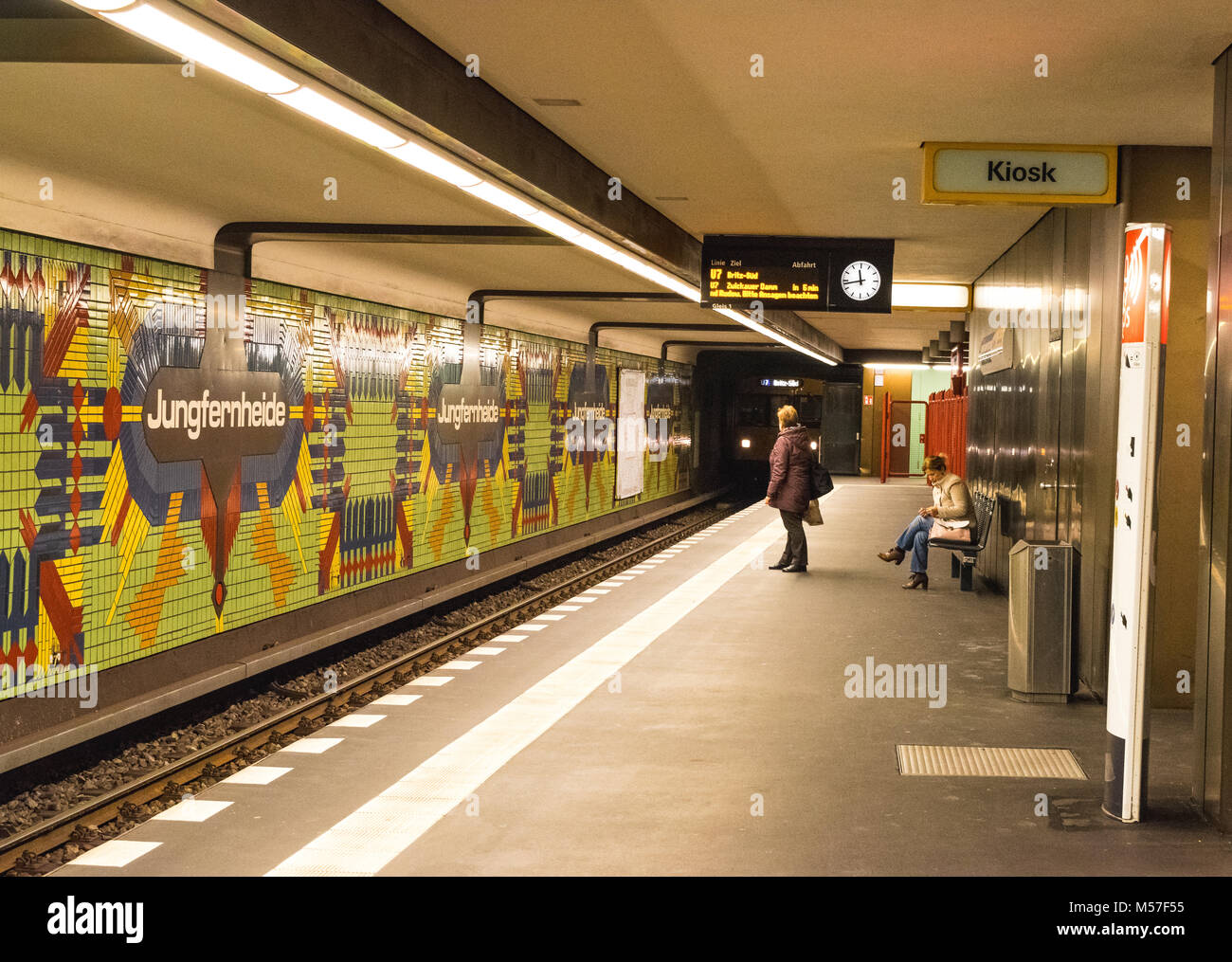 Berlin u bahn station interior hi-res stock photography and images - Alamy