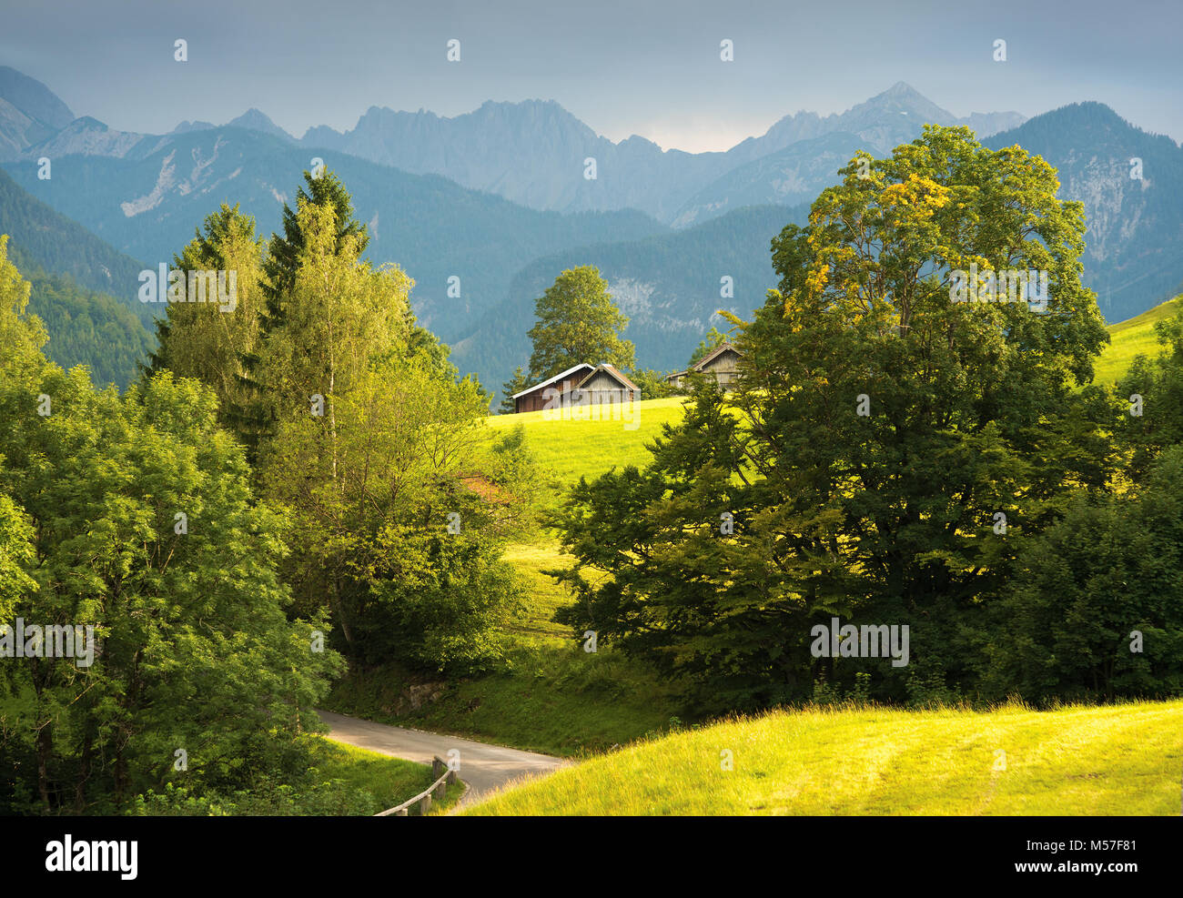 Sprawling countryside hi-res stock photography and images - Alamy