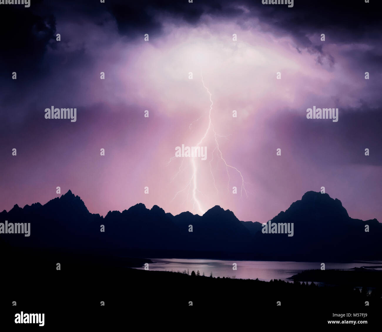 Lightning scenery hi-res stock photography and images - Alamy