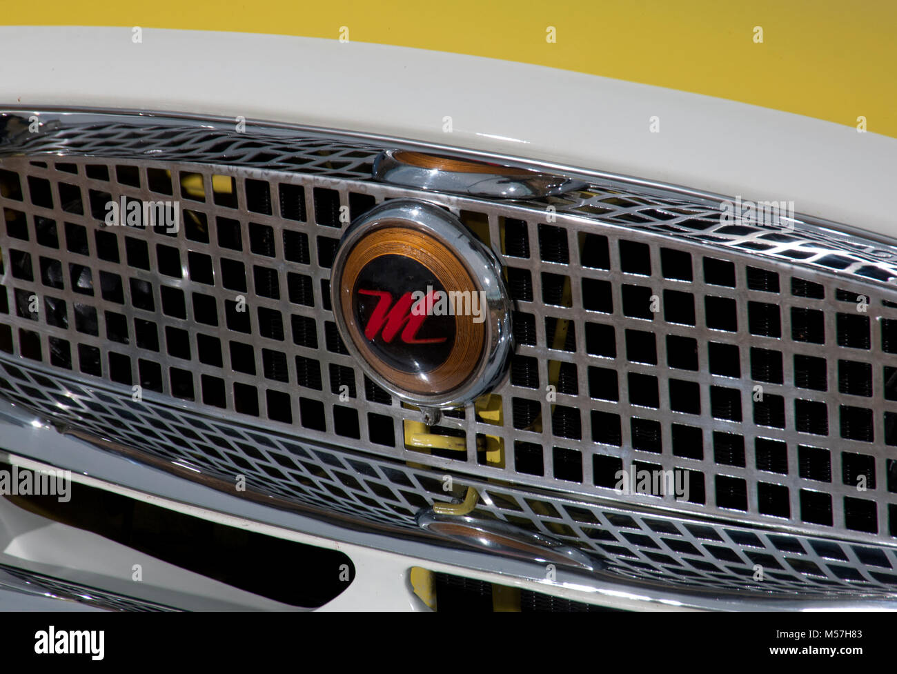 Austin car radiator grill hi-res stock photography and images - Alamy
