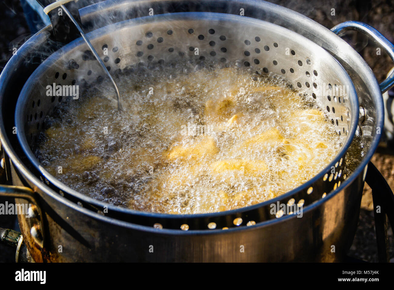 Fish fry outdoor propane hi-res stock photography and images - Alamy