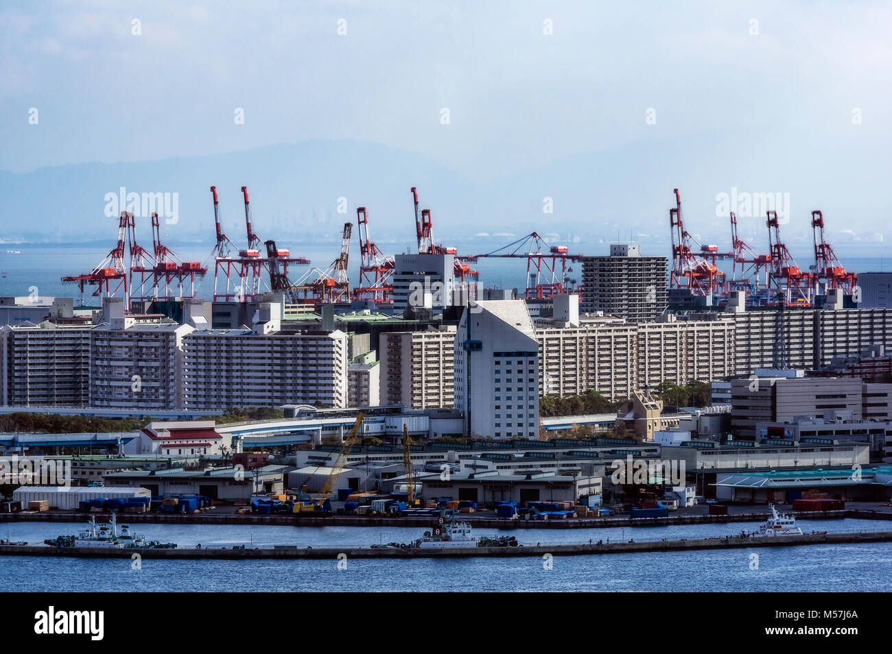 Harbour view hi-res stock photography and images - Alamy