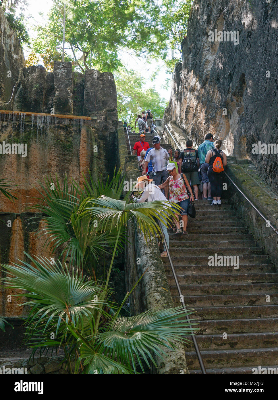 Queens steps hi-res stock photography and images - Alamy