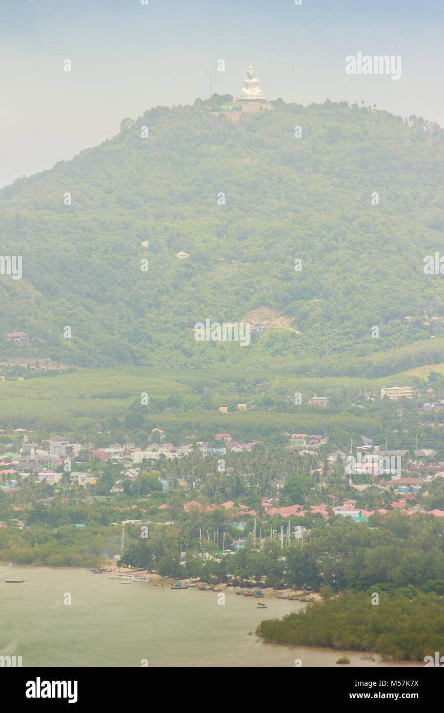 Beautiful view from Khao-Khad Views Tower, tourists can enjoy the 360 ...