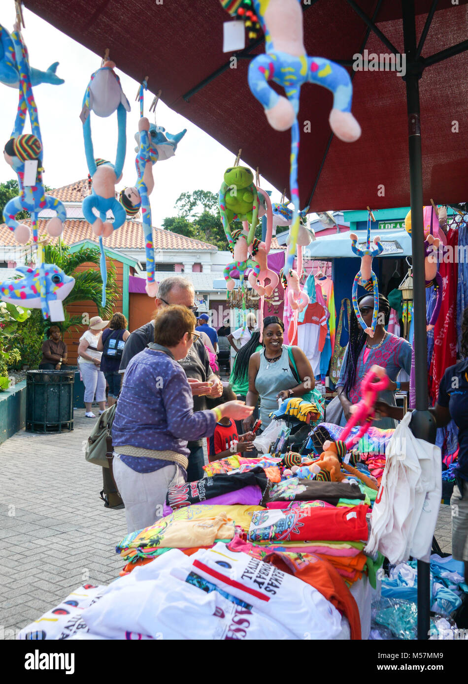 Straw Market, Nassau, Bahamas Stock Photo - Alamy