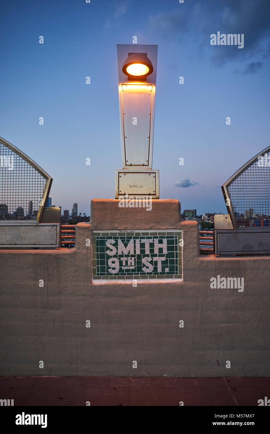 Smith street brooklyn hi-res stock photography and images - Alamy