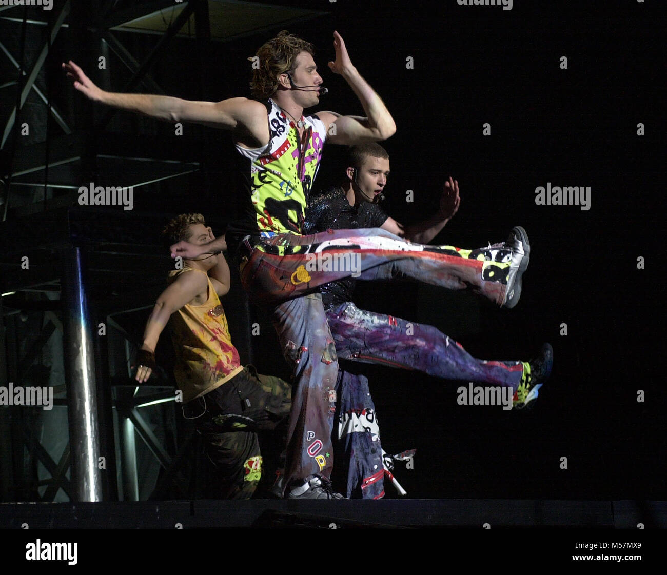Nsync performing 2001 hi-res stock photography and images - Alamy