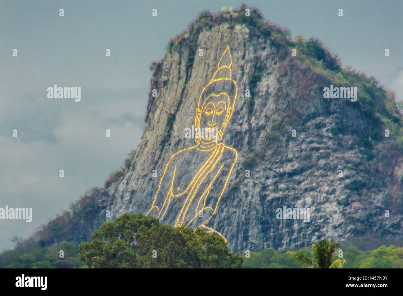 Golden Buddha laser carved and inlayed with gold on Khao Chee Chan ...