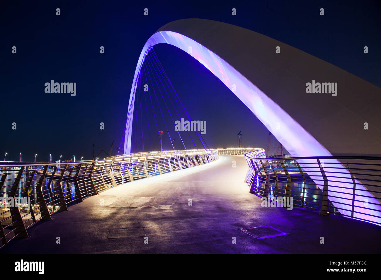 Dubai uae architecture hi-res stock photography and images - Alamy