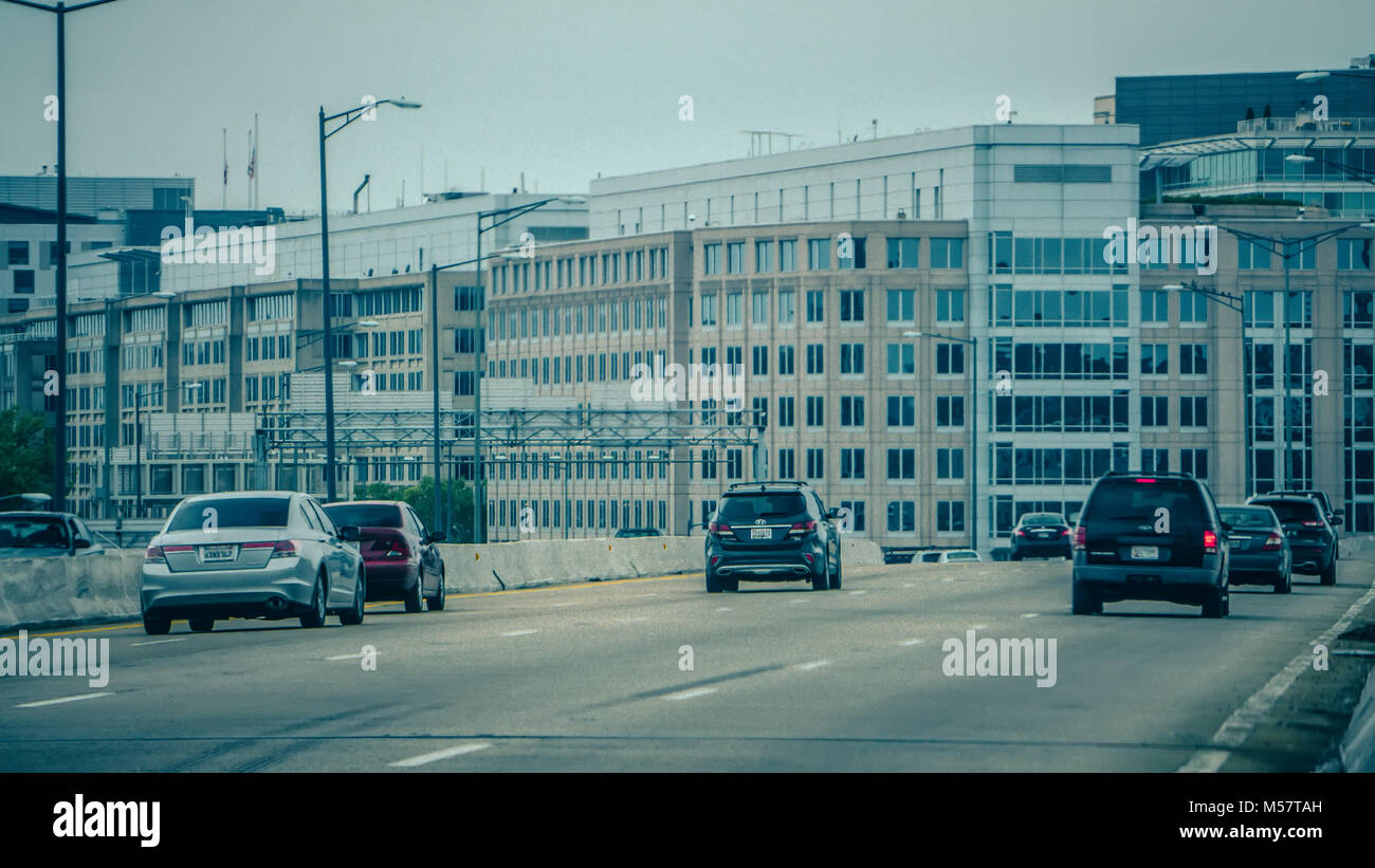 Driving around washington dc hi-res stock photography and images - Alamy