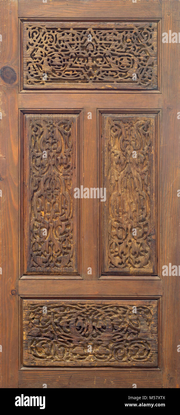 Fatimid style hi-res stock photography and images - Alamy