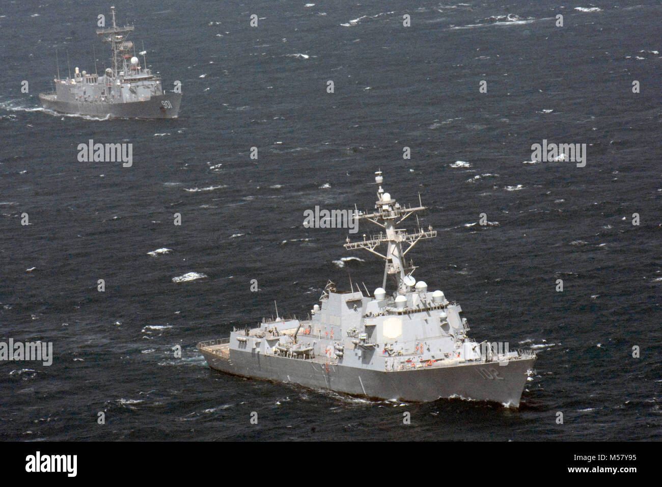 Uss sampson ddg 102 hi-res stock photography and images - Alamy