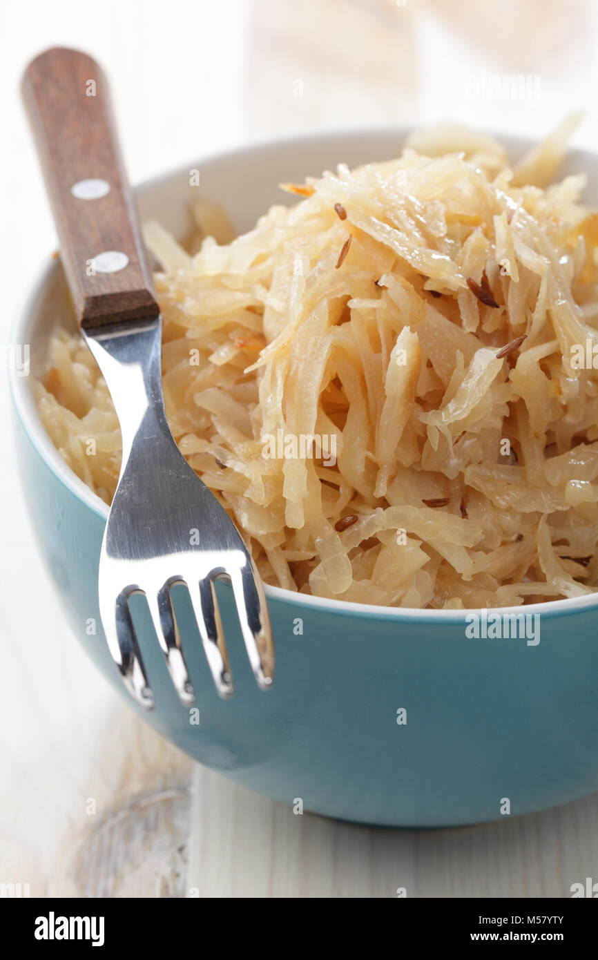 Bavarian braised cabbage with carawan in a bowl Stock Photo - Alamy