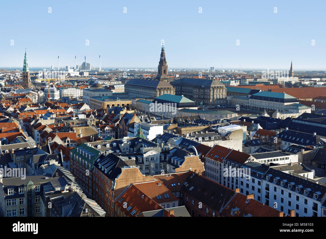 Christiansborg copenhagen winter hi-res stock photography and images ...