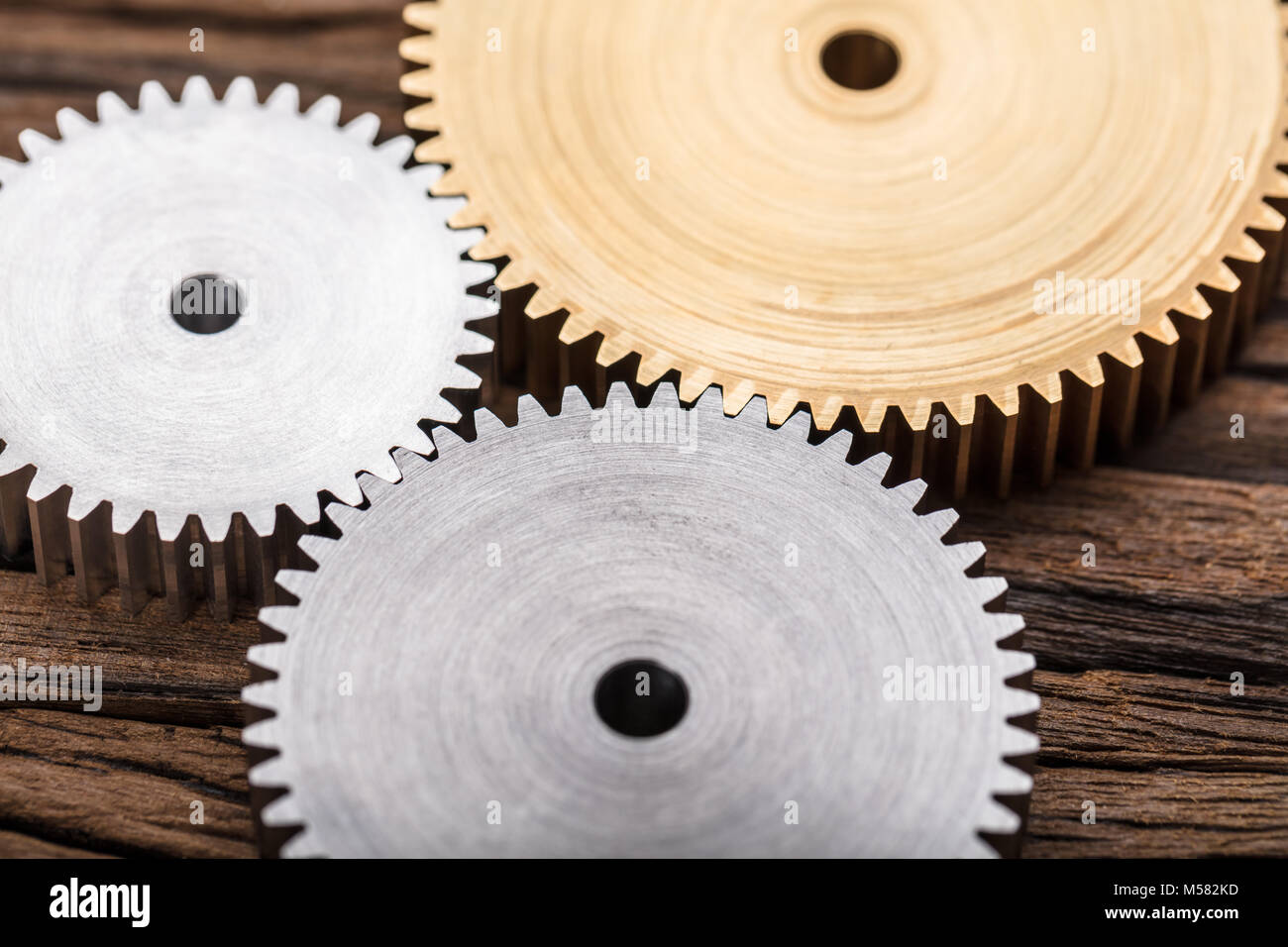 Interlocking gears hi-res stock photography and images - Alamy