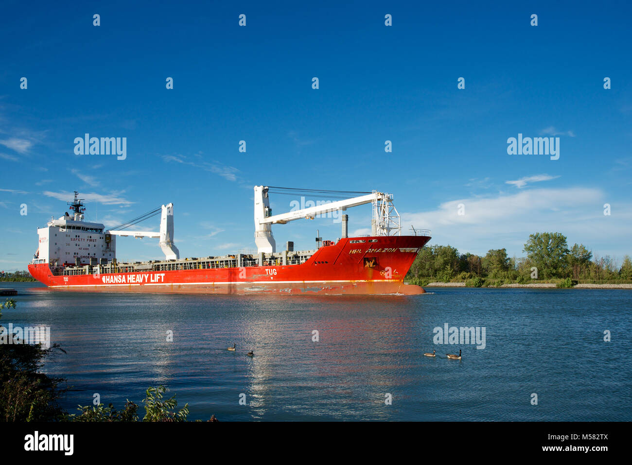 General cargo freighter hi-res stock photography and images - Alamy
