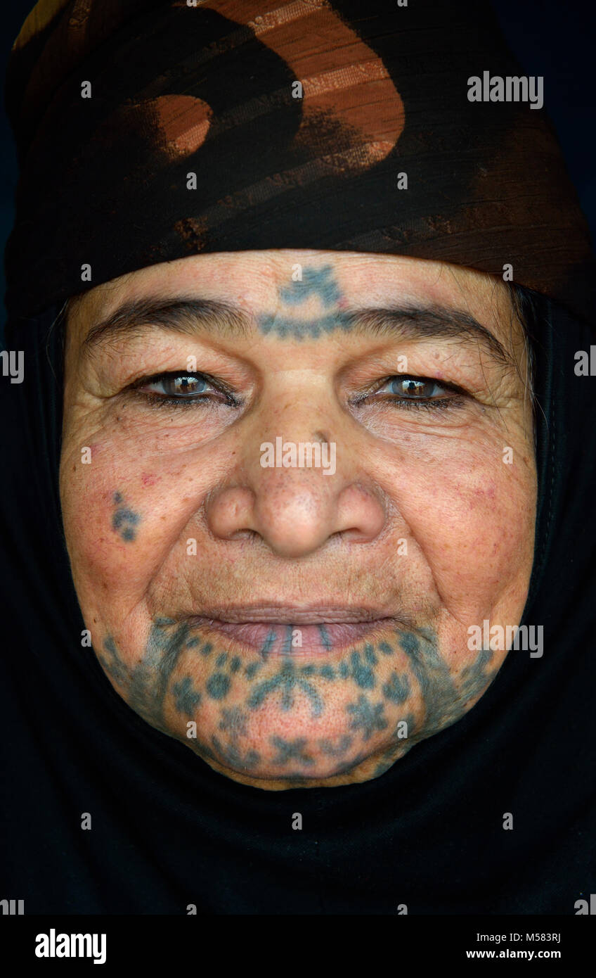 Deq tattoo hi-res stock photography and images - Alamy