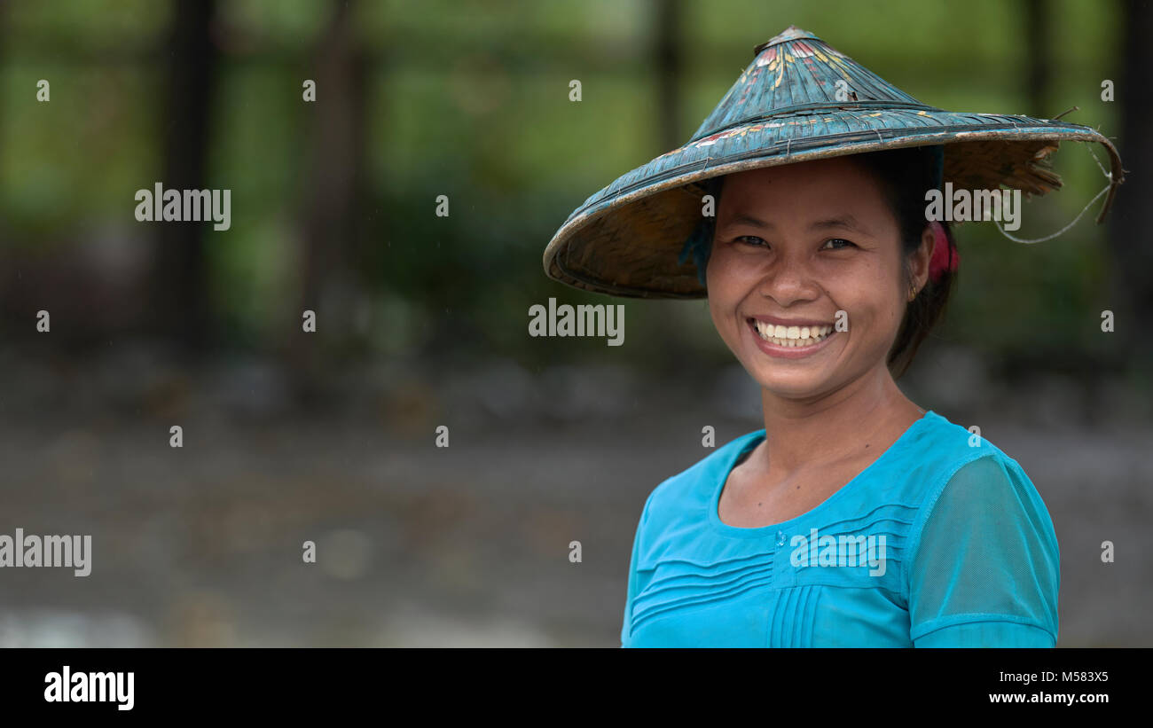 A woman in Tuingo, an ethnic Chin village in Myanmar Stock Photo - Alamy