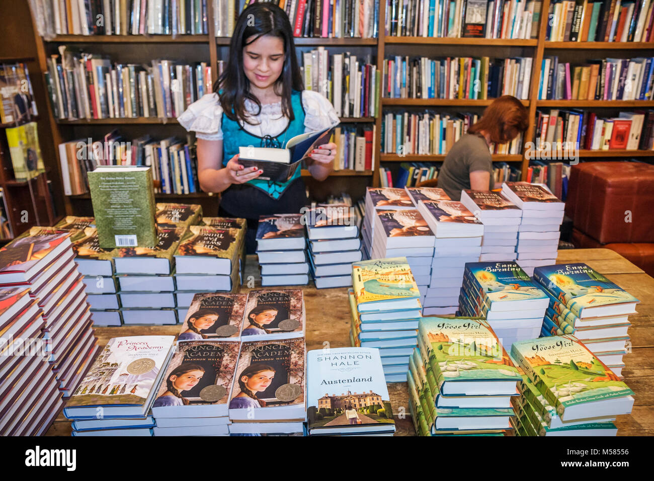 Miami Florida,Coral Gables,Books & Books,Meet the Authors,Libba Bray ...
