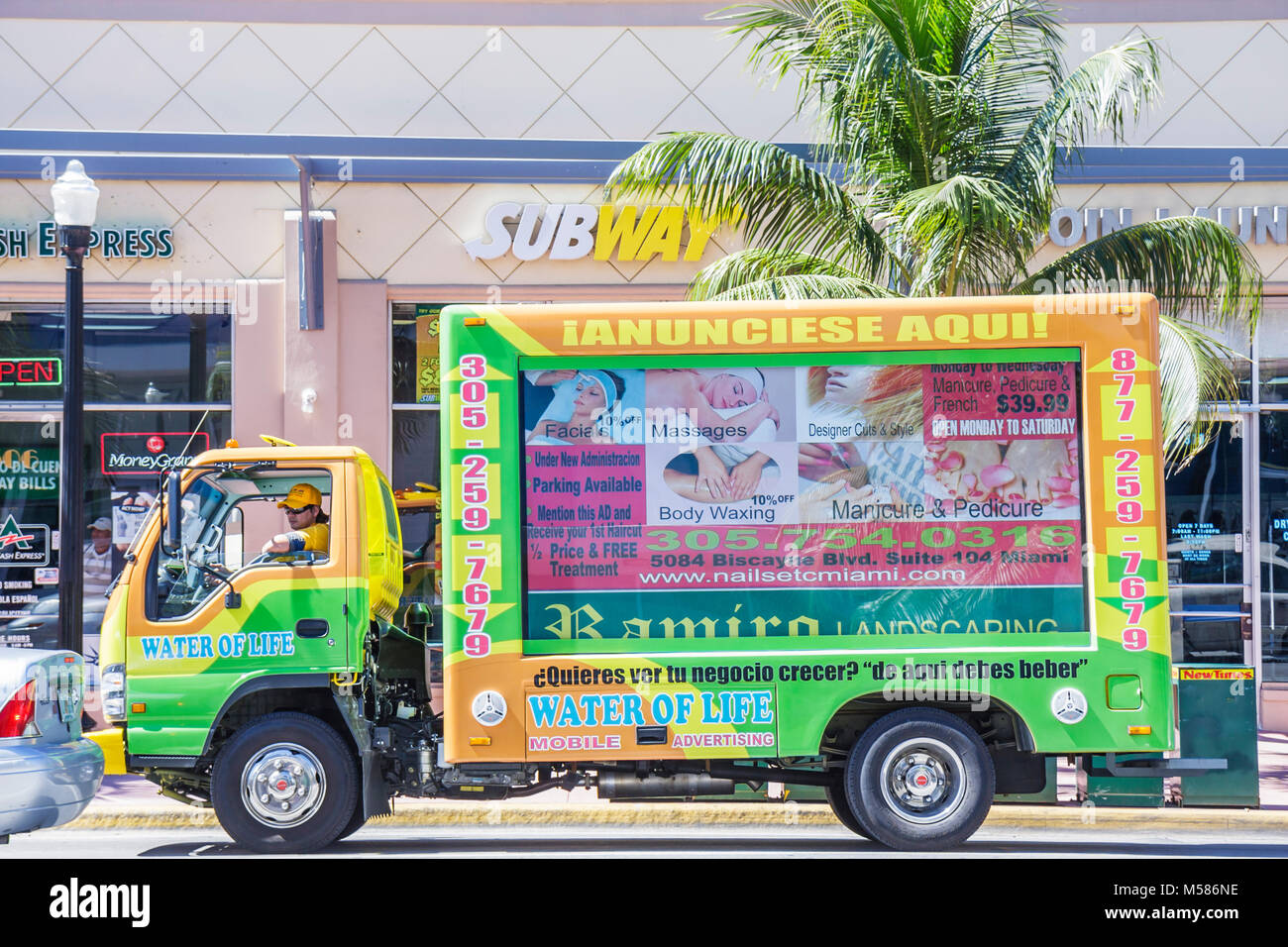 Billboard advertisement miami beach hi-res stock photography and images ...