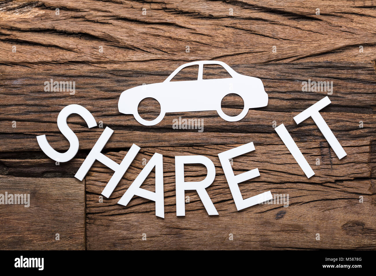 Car share sign hi-res stock photography and images - Alamy