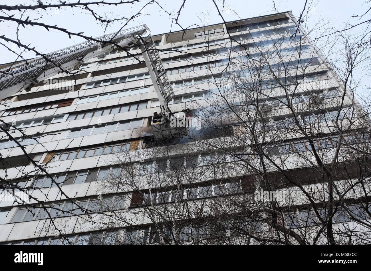 Fire smoke apartment hi-res stock photography and images - Alamy