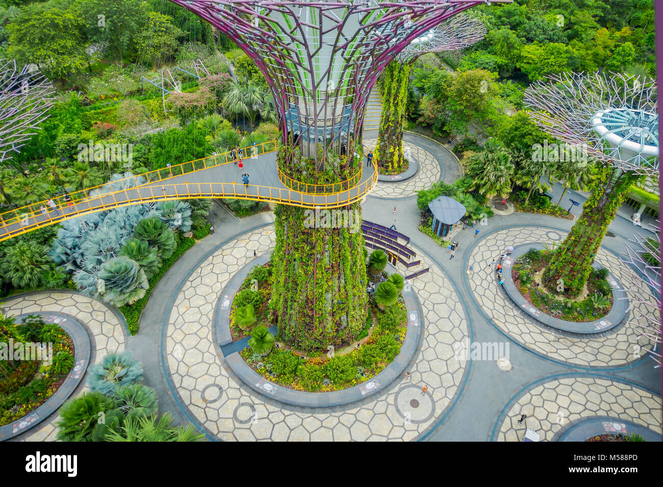 SINGAPORE, SINGAPORE - JANUARY 30, 2018: Gorgeous above view of ...