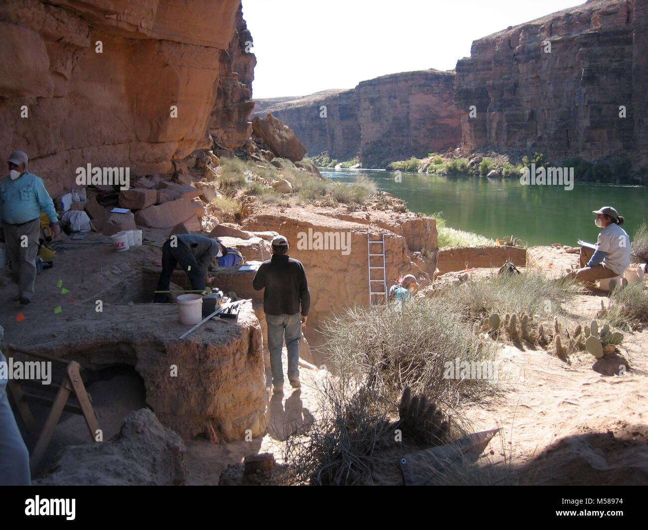 Grand Archaeology IMG. Grand Canyon National Park: Axehandle Alcove ...