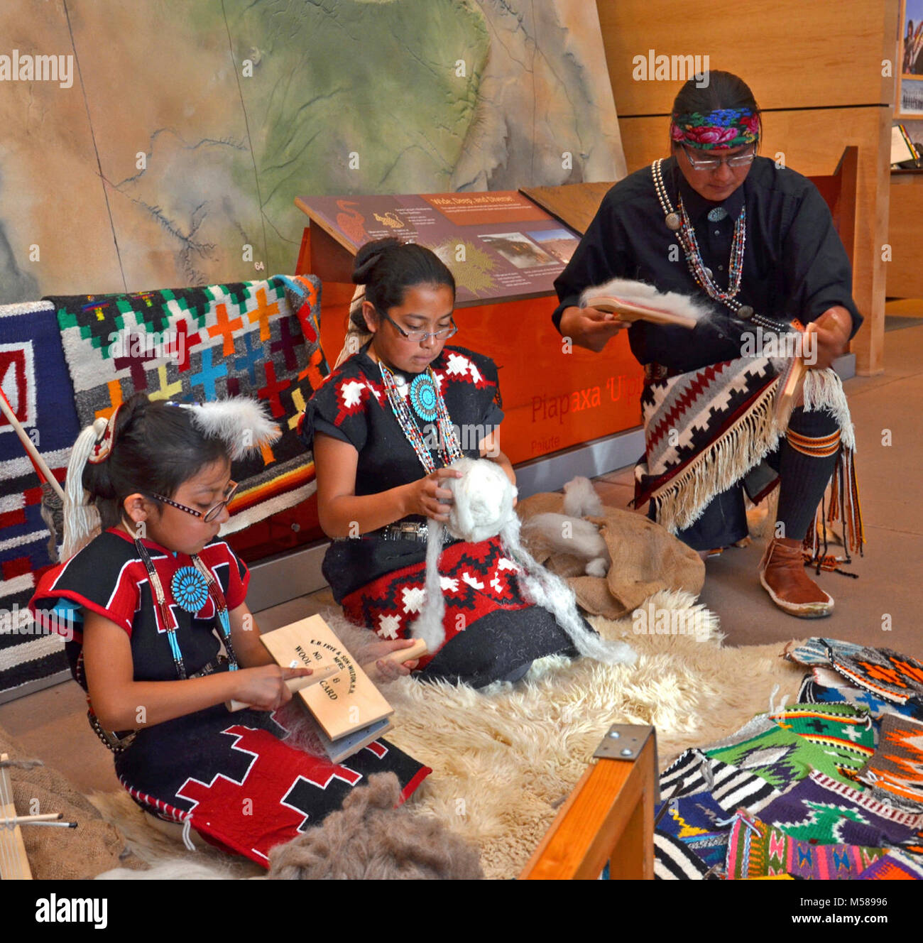 Grand Canyon Archaeology Day Carding Wool . Chasingwind Cultural ...