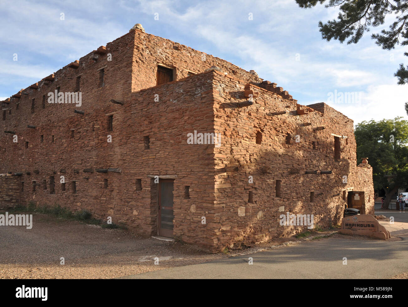 Hopi house hi-res stock photography and images - Alamy