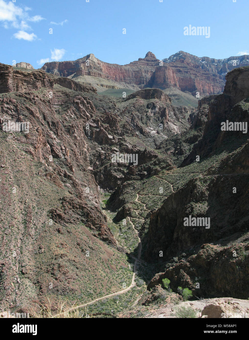Grand Canyon National Park Bright Angel Trail . (4696 x 6000) The Devil ...