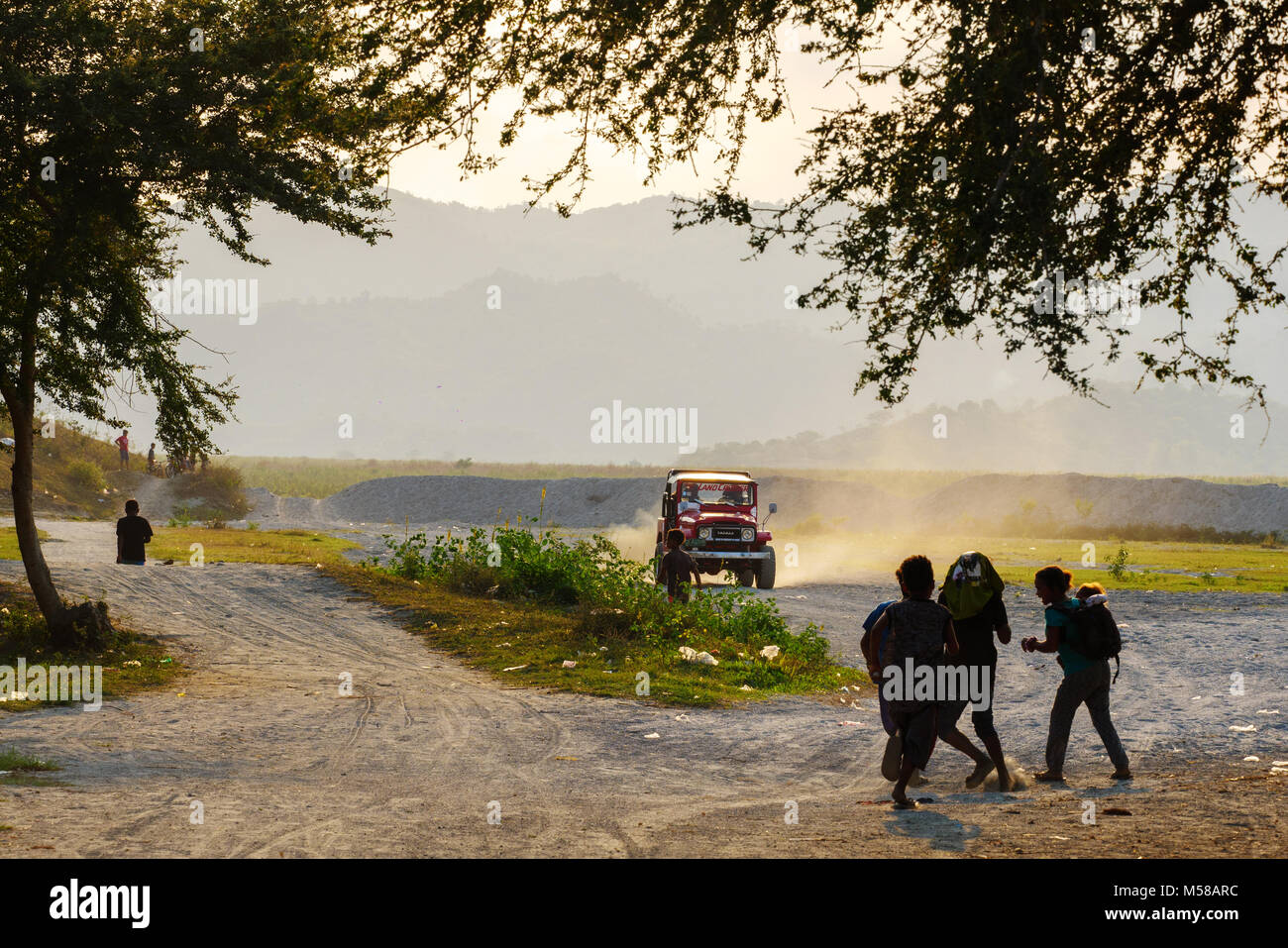 Aeta people hi-res stock photography and images - Alamy