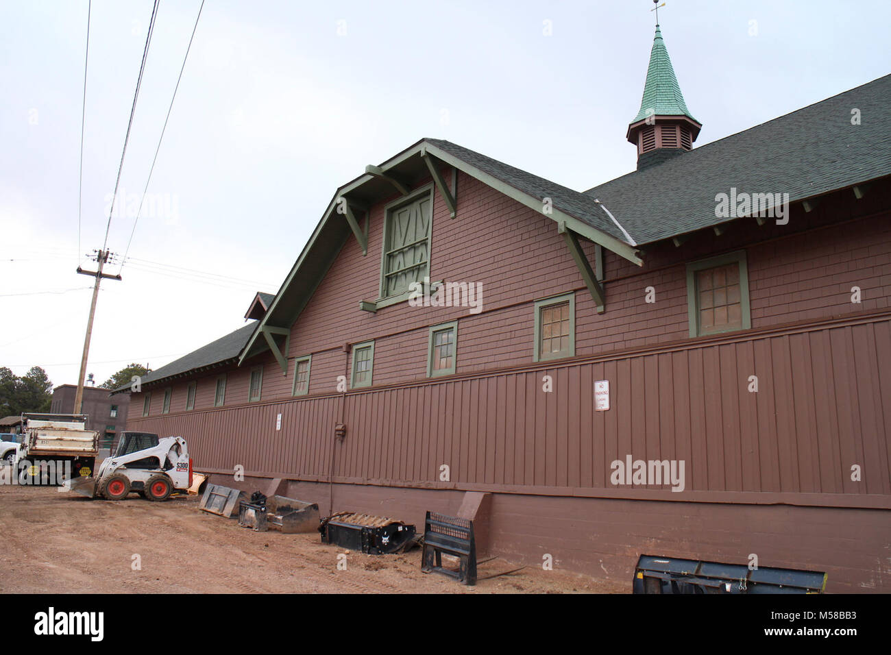 Livery building hi-res stock photography and images - Alamy