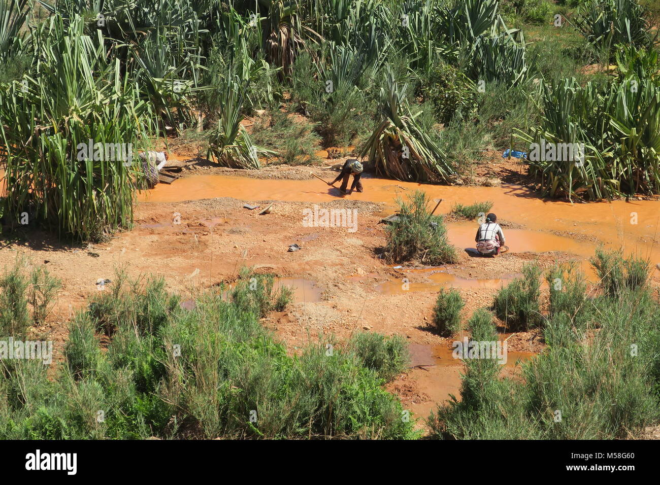 Sapphire seekers, Ilakaka, Madagascar Stock Photo - Alamy