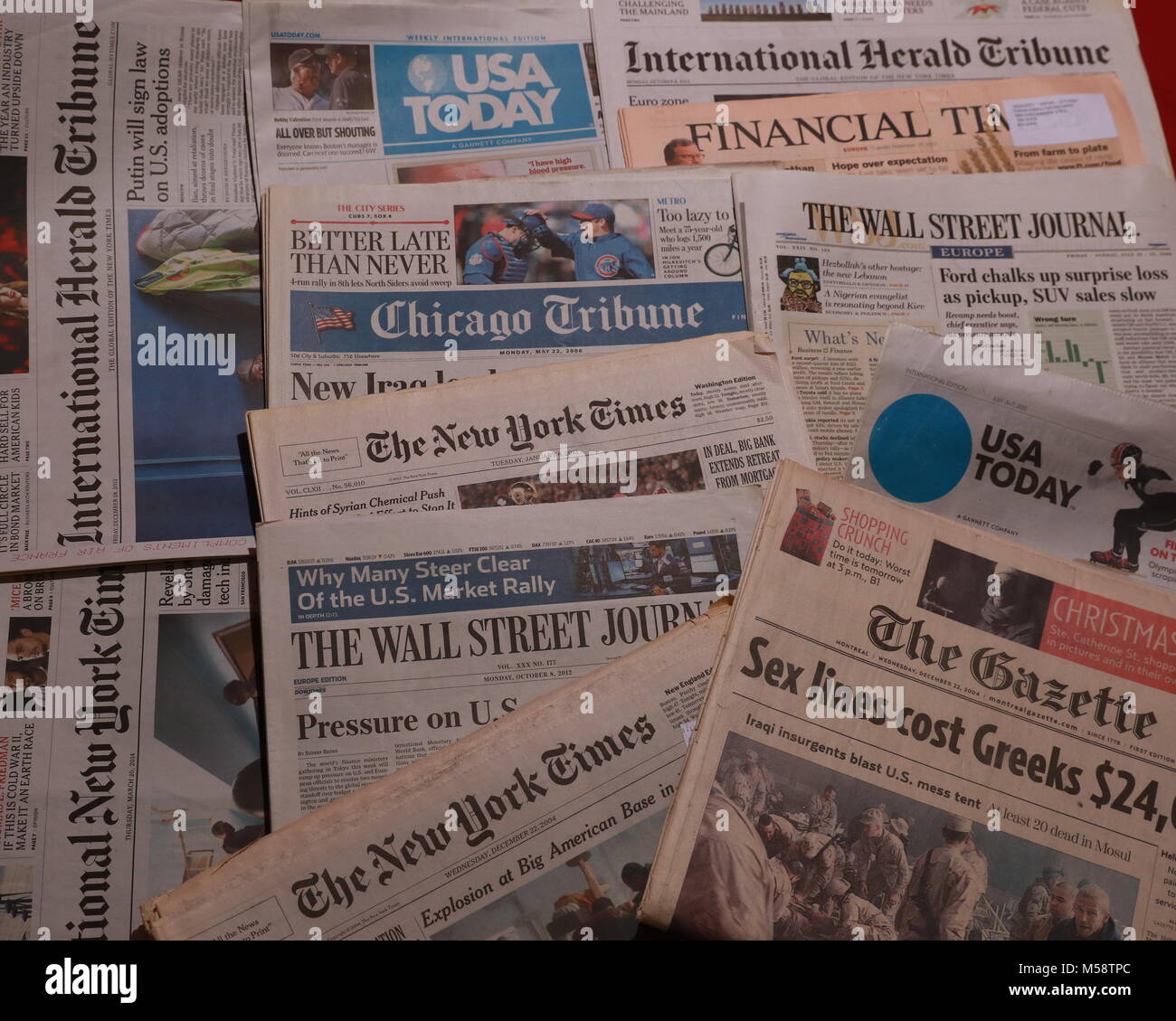 World Newspapers. Collage of paper headlines Stock Photo - Alamy