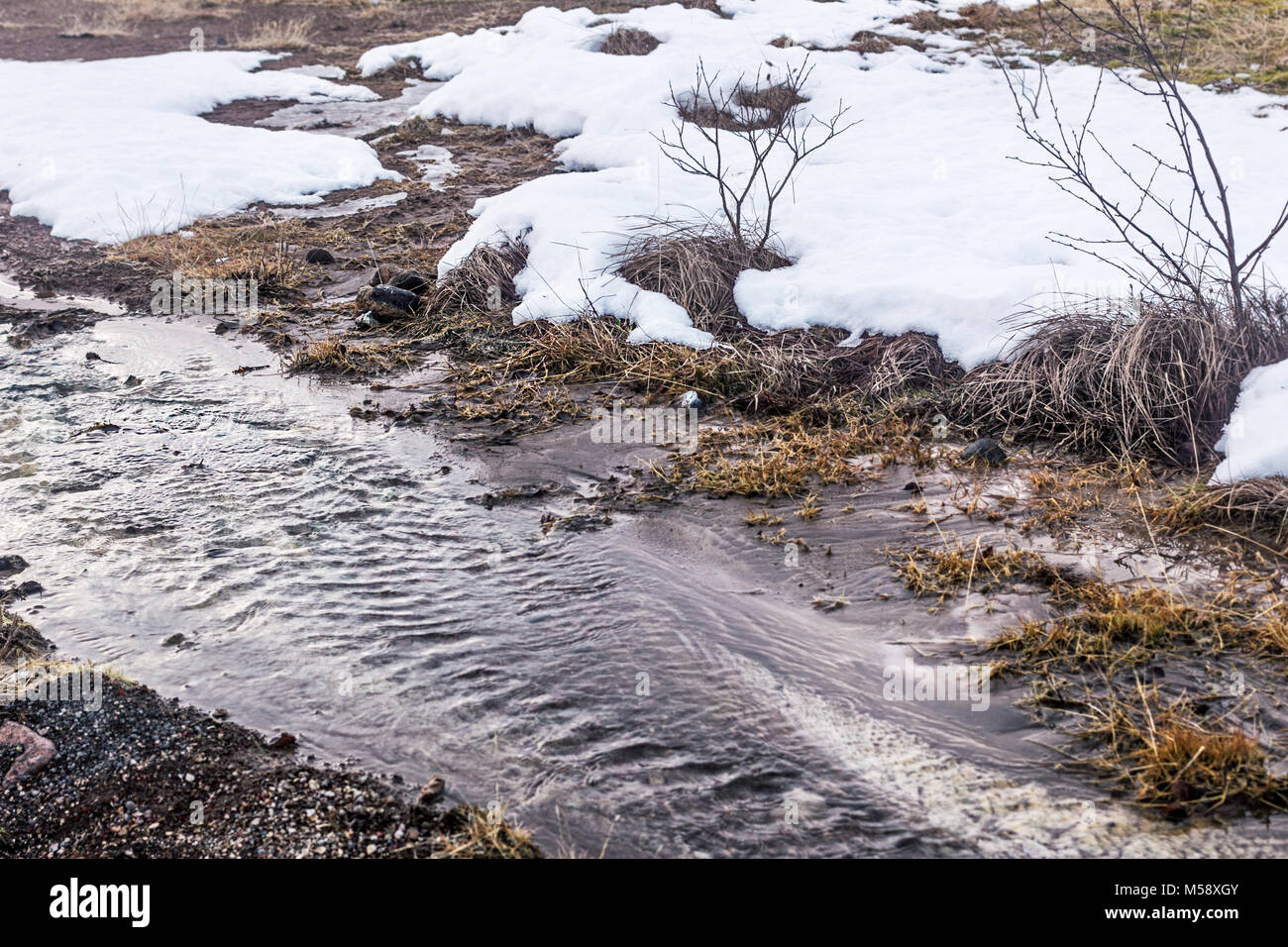Real thaw hi-res stock photography and images - Alamy