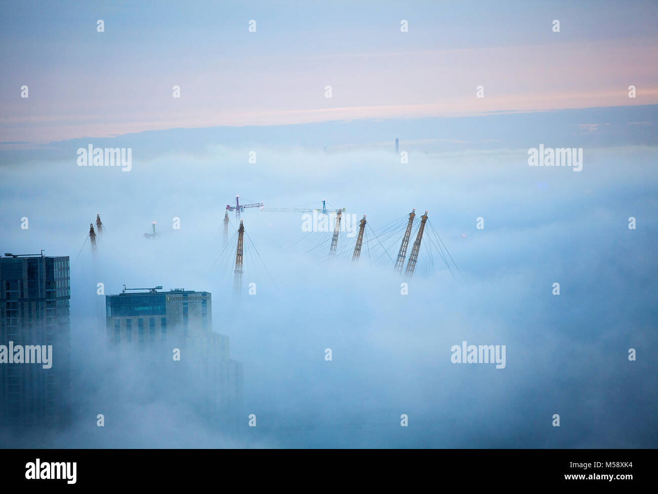 Fog weather britain hi-res stock photography and images - Alamy