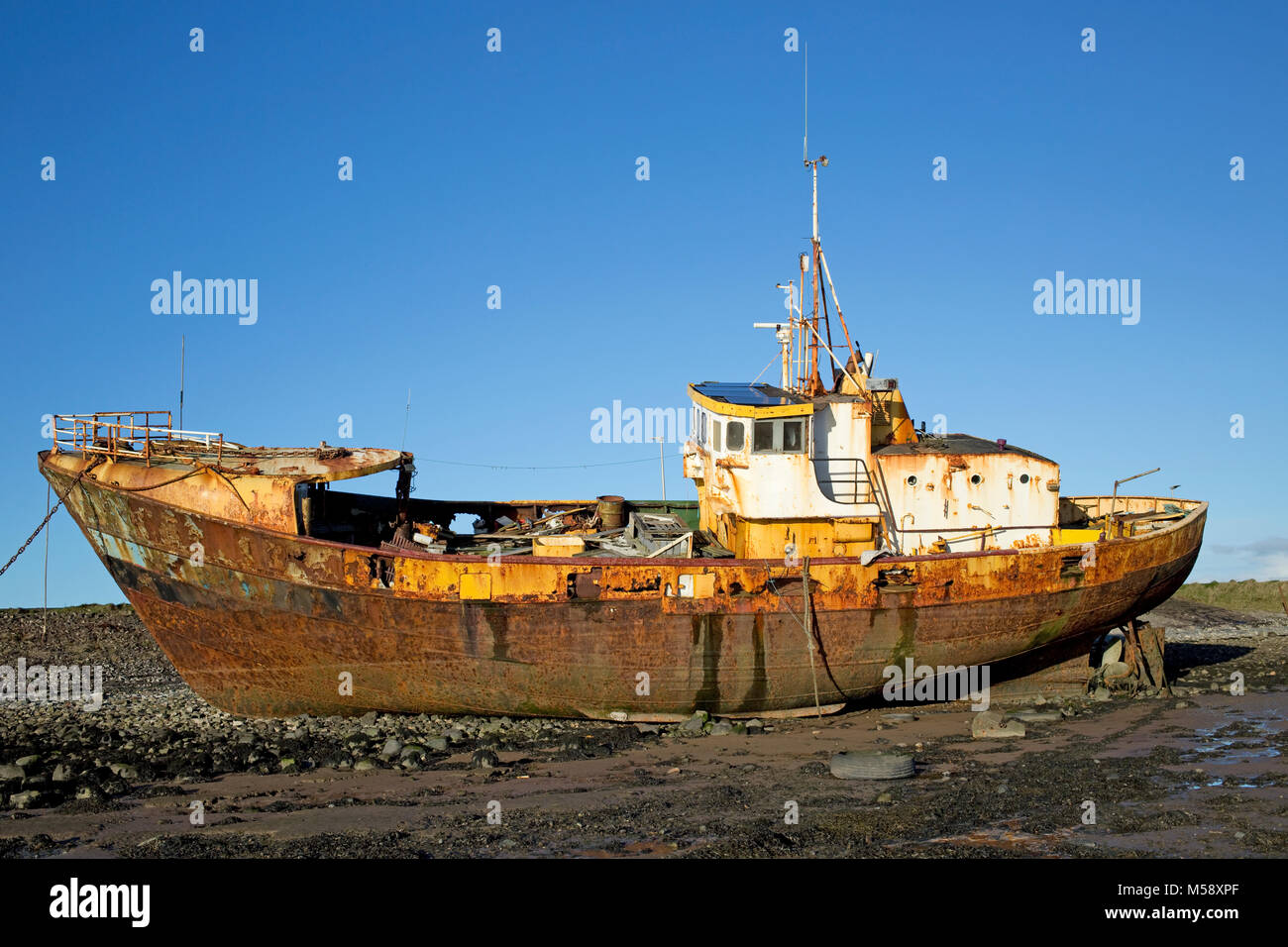 Abandoned trawler hi-res stock photography and images - Alamy
