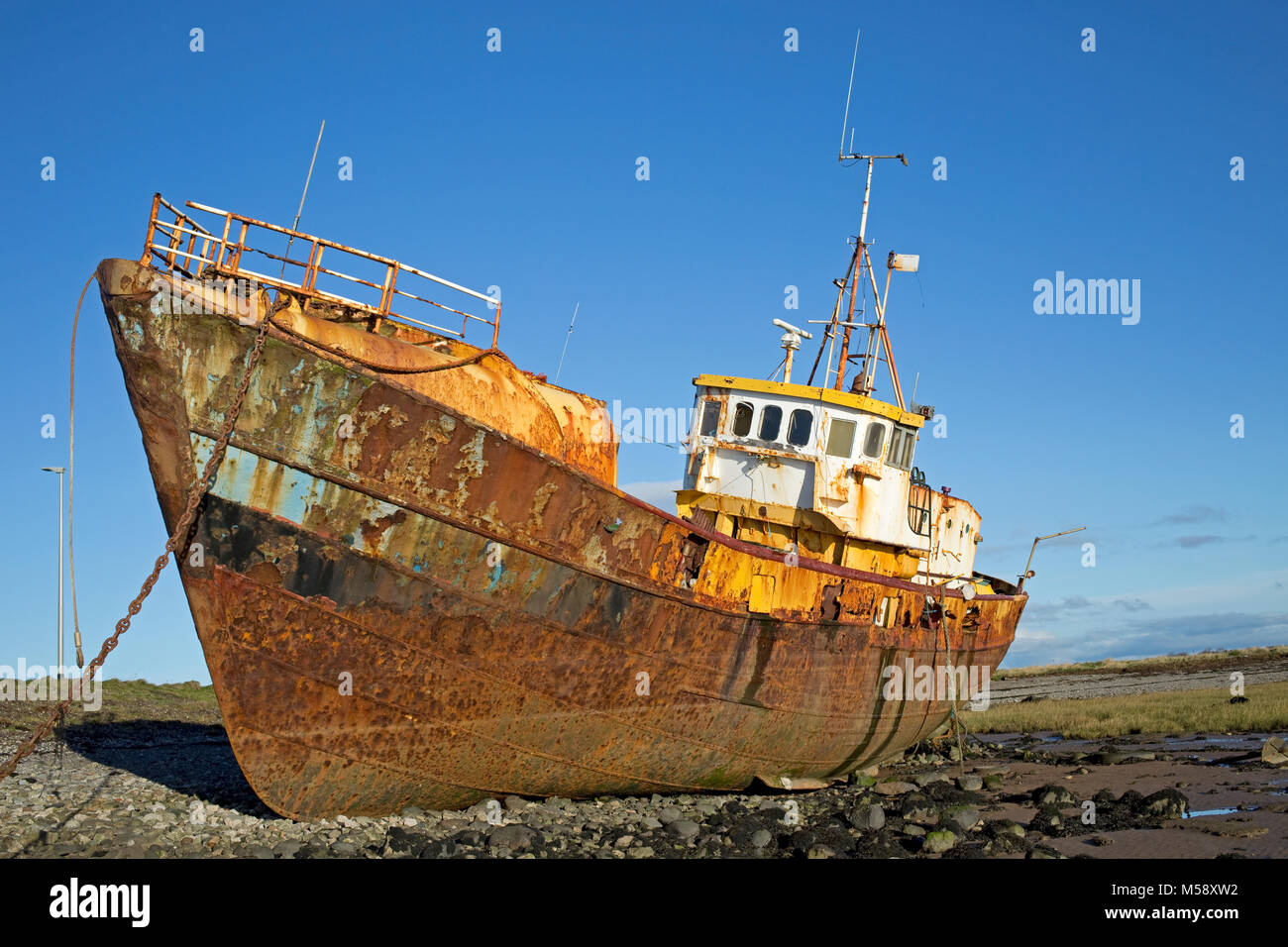 Abandoned trawler hi-res stock photography and images - Alamy